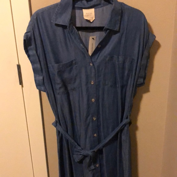 Harper | Dresses | Short Sleeve Denim Style Dress | Poshmark